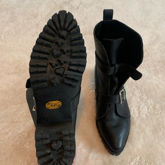 Modern Vice | Shoes | Modern Vice Vibram Sole Leather Buckle Boots ...